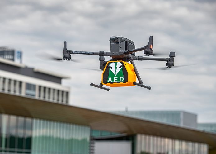 Use of AED drones increases significantly - Blog